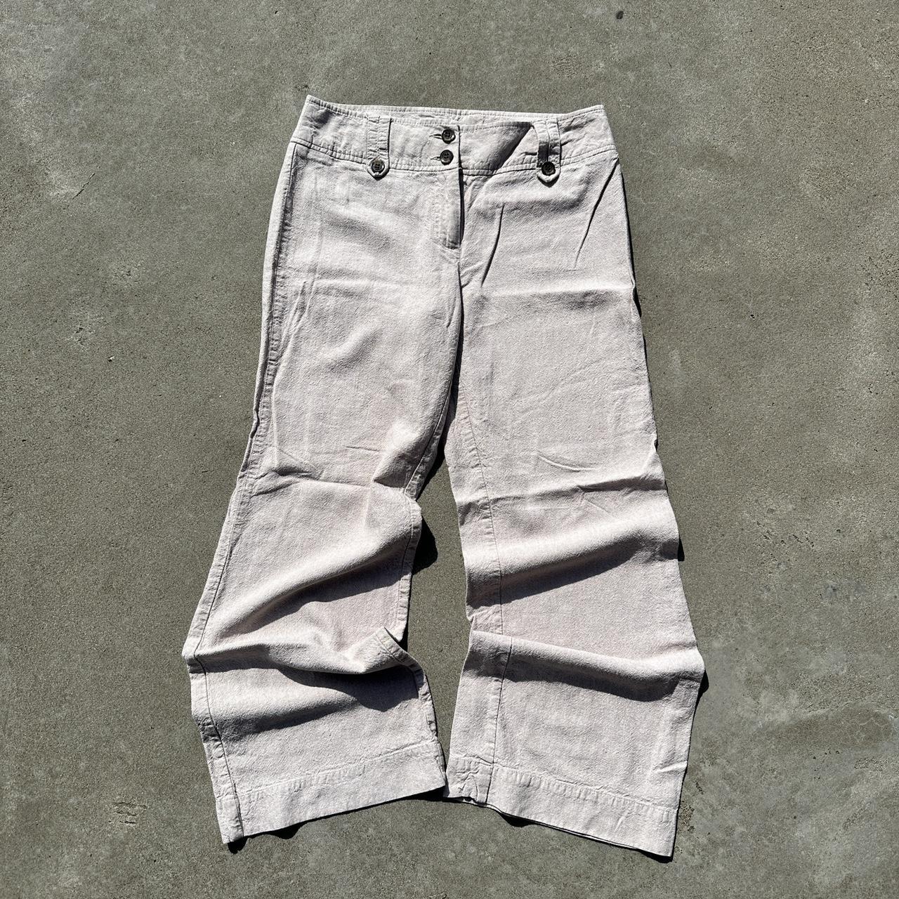 Reitmans cream linen pants with a low rise... - Depop