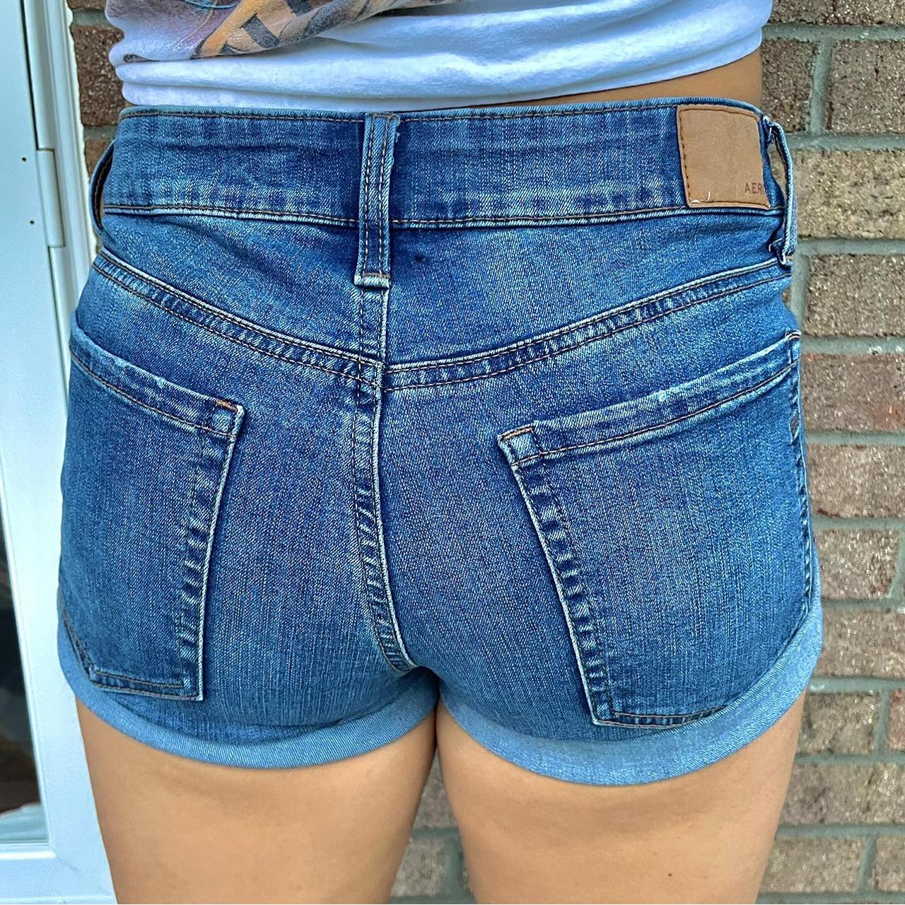 these are such cute low waisted shorts, perfect for... - Depop