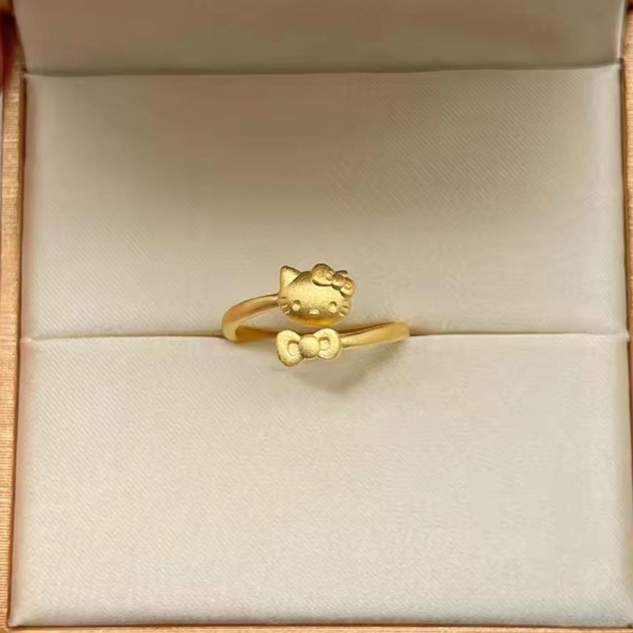 Gold Hello Kitty ring #kidcore - Depop