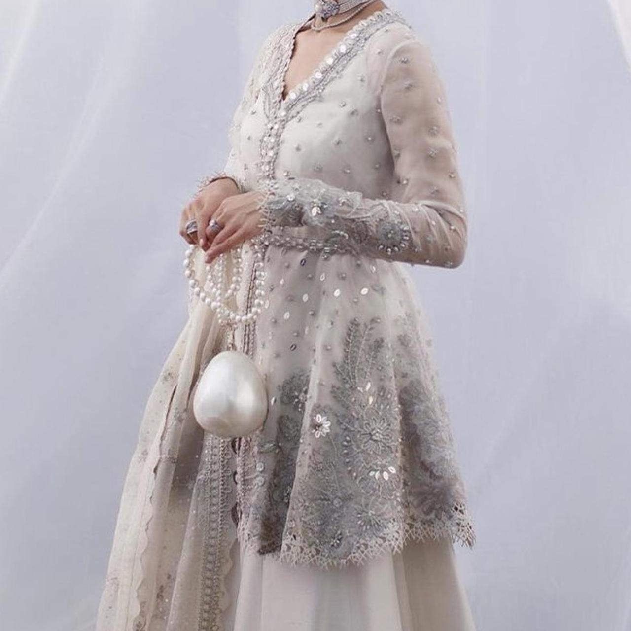 Suffuse Ready to Wear Faye (4pc) Size XL Never... - Depop