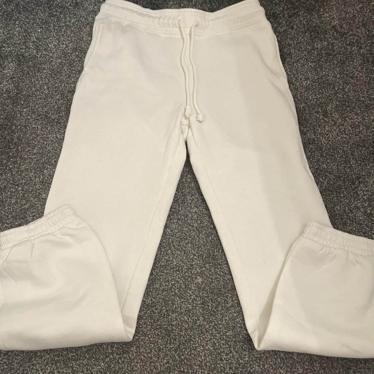 Primark white/cream joggers Xs - Depop