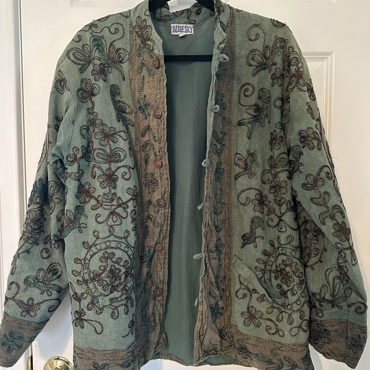 Vintage jacket! Super cute, loose fit - Depop