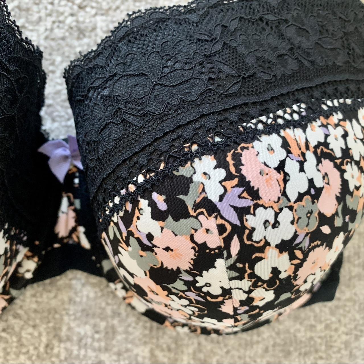 Marks and Spencer’s Full Cup Floral Lace Bra... - Depop