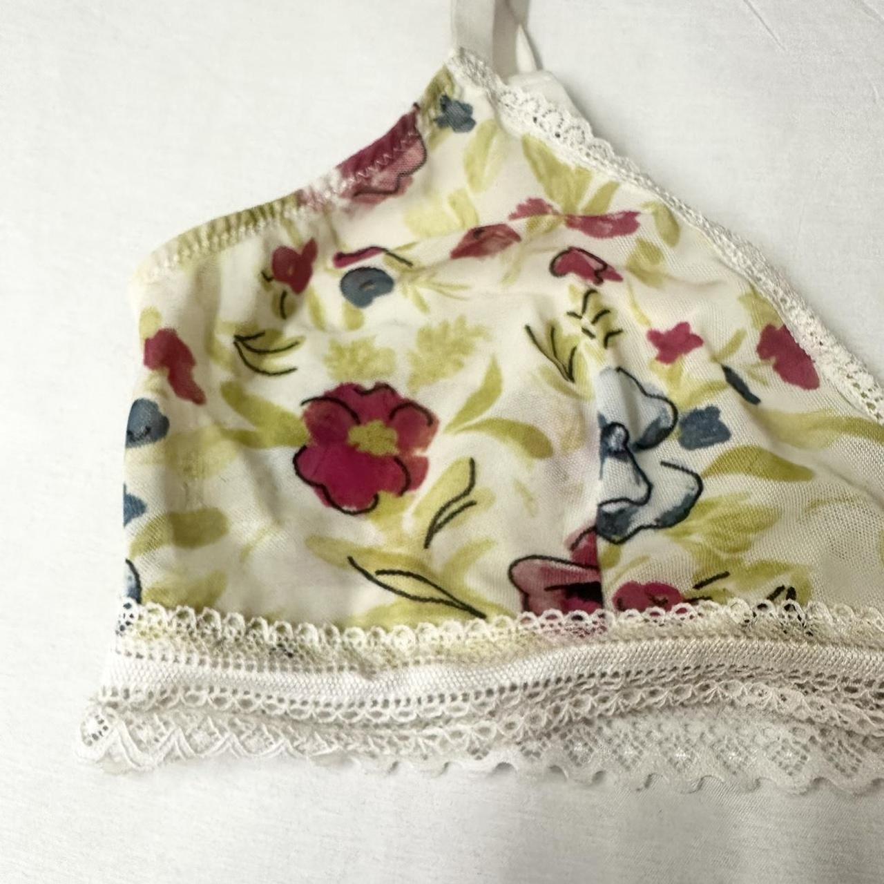 beautiful floral lace bralette size medium.... - Depop