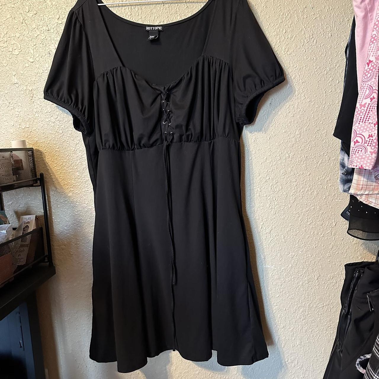 Hot Topic Women's Black Dress | Depop