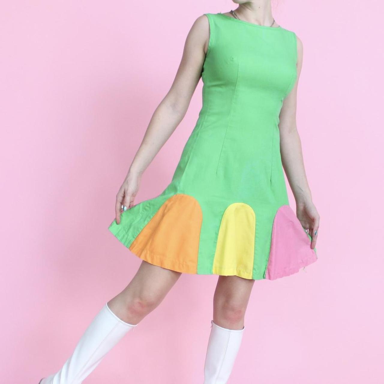 60s mod gogo dress 🍏 Vintage 1960s 🍏 Flower power... - Depop