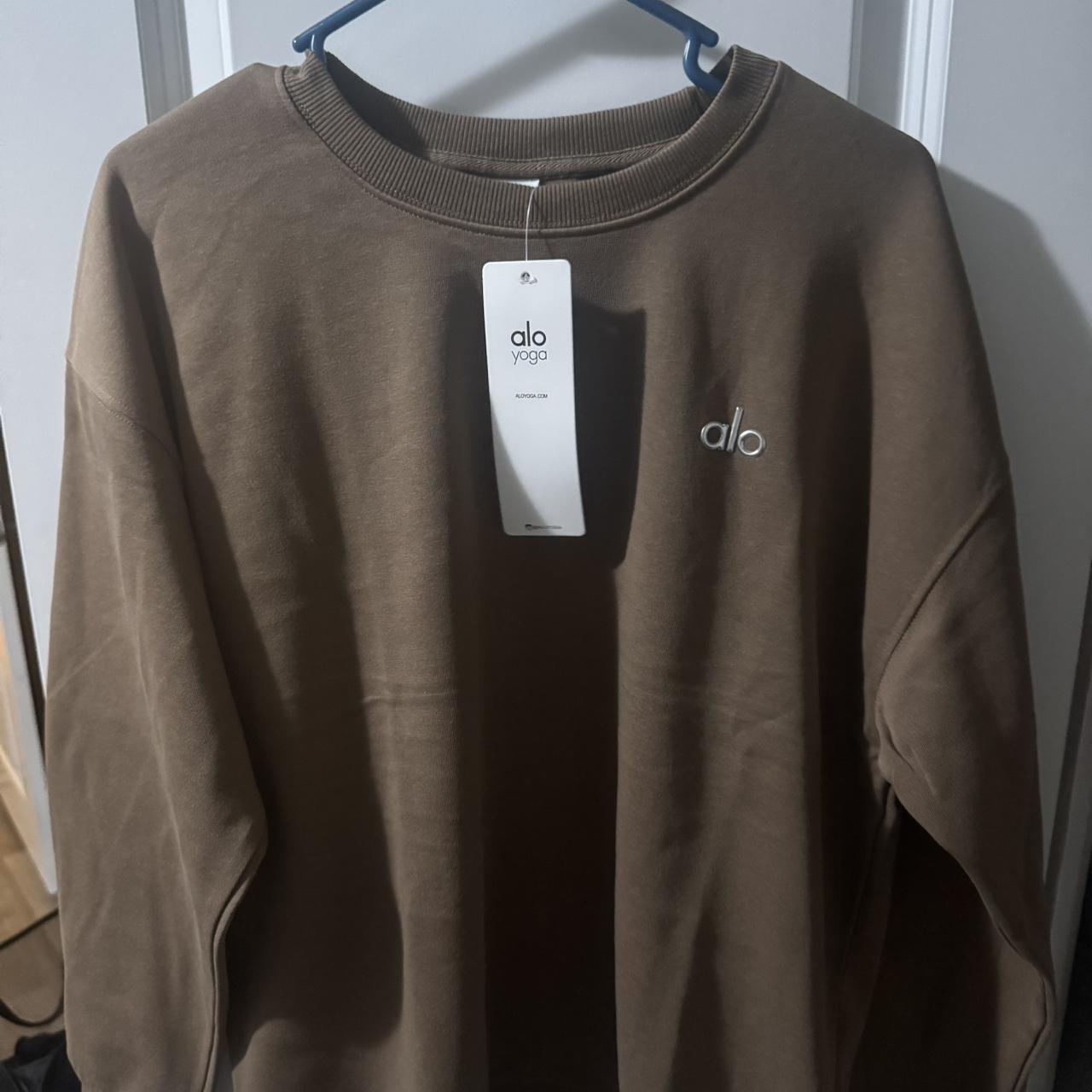 Brown Alo Yoga sweatshirt #alo | Depop