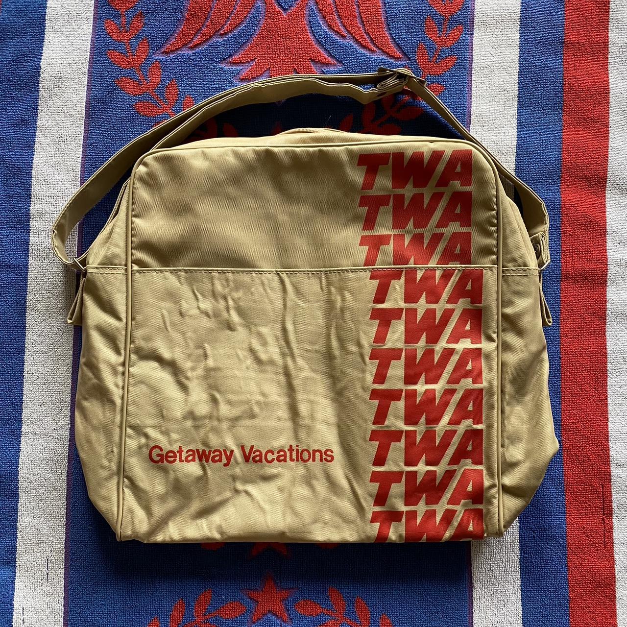 1970’s TWA Airline travel bag. Gently used with one... - Depop