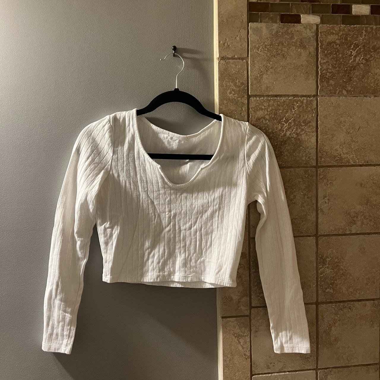 Basic cropped white long sleeve -not sure the... - Depop