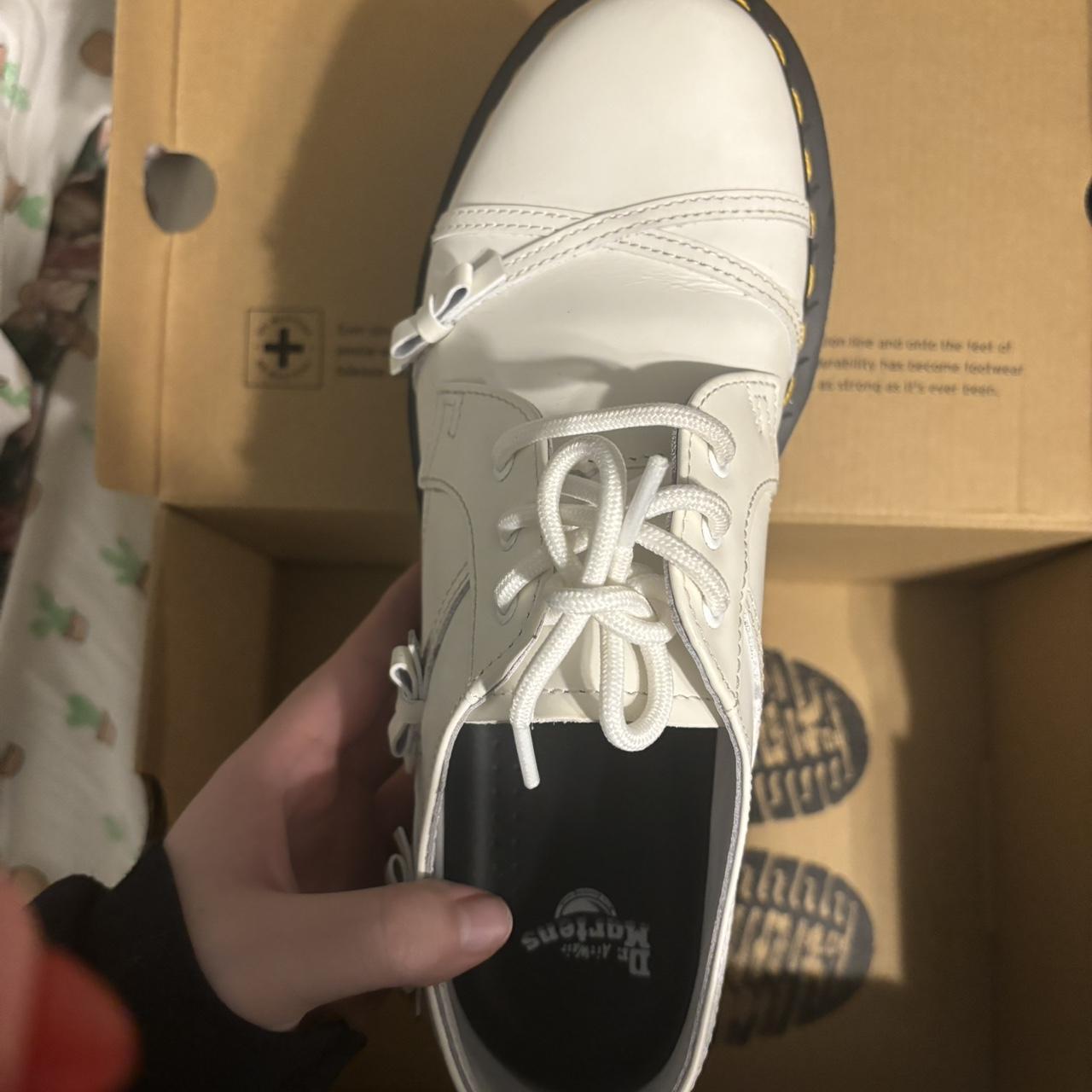 Doc martens 1461 white with bows Women’s 9 - Depop