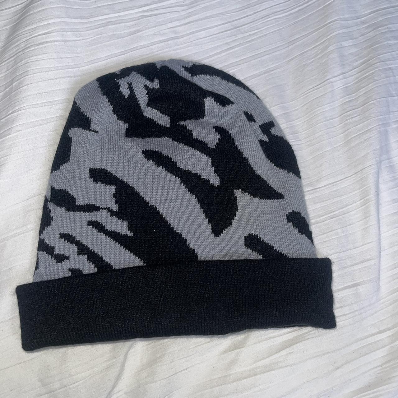Trap star beanie - Depop
