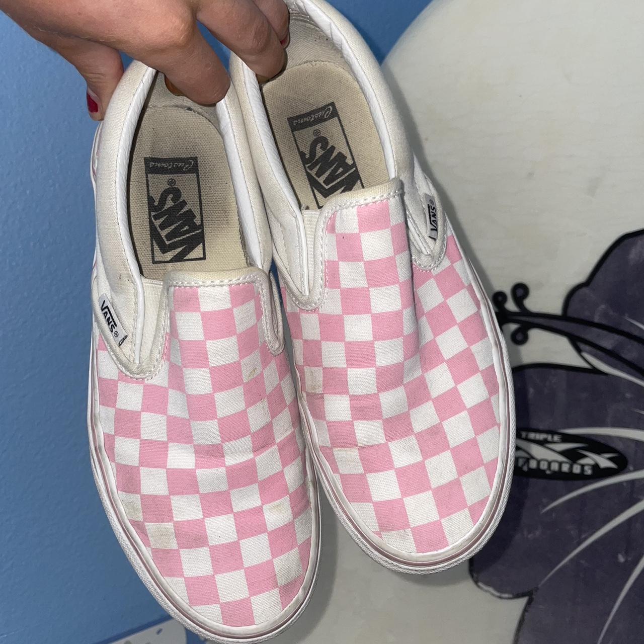 Vans Women's Pink and White Trainers | Depop