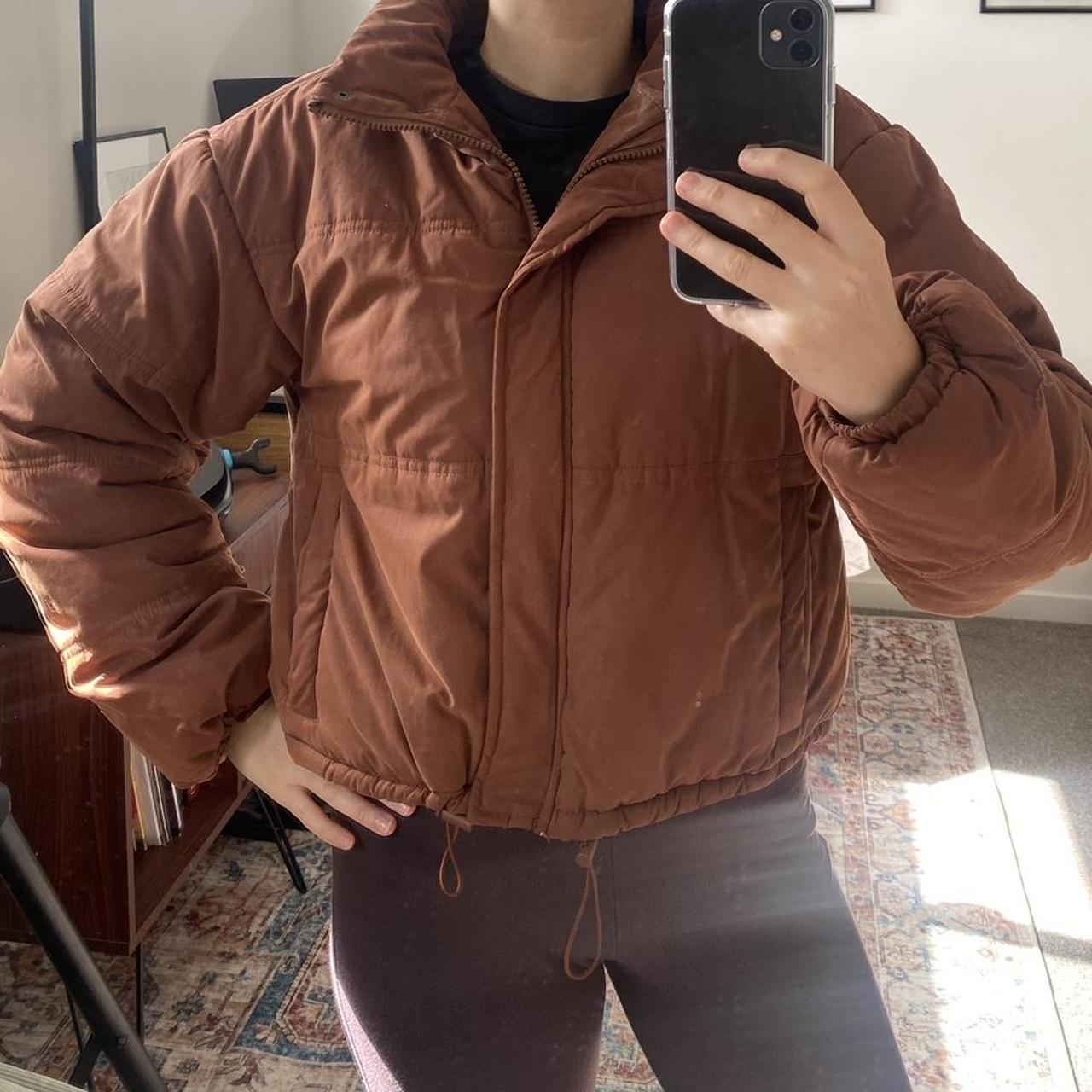 Brown/rust colour puffer jacket with adjustable... | Depop