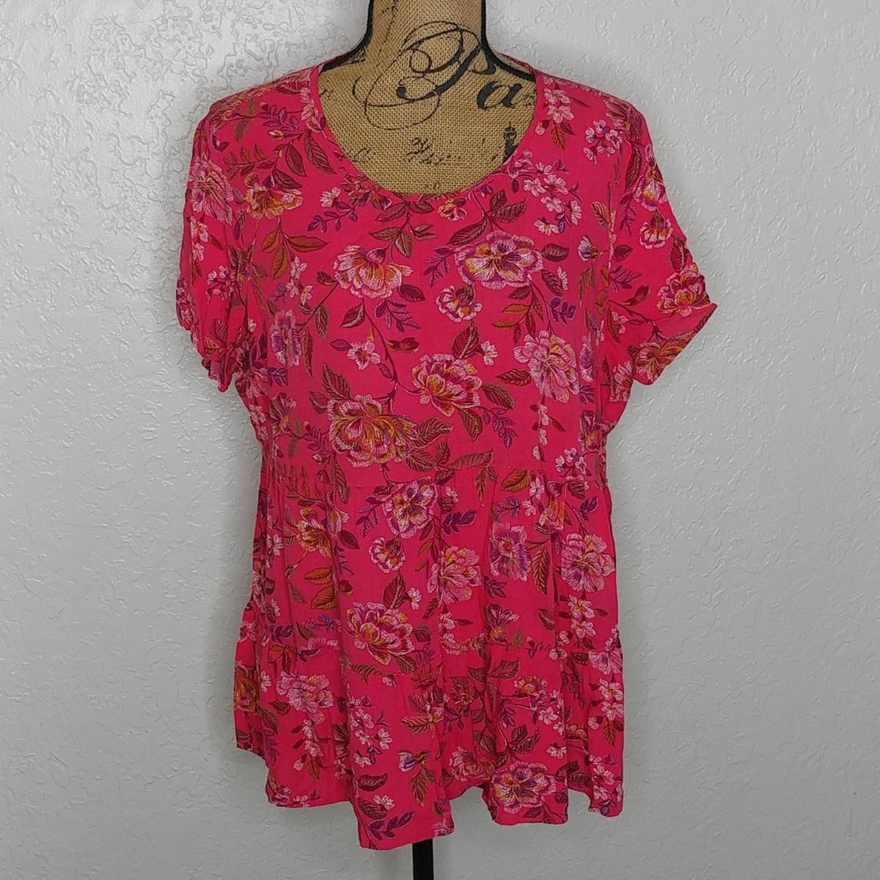 Torrid pink and multicolored floral top with keyhole... - Depop