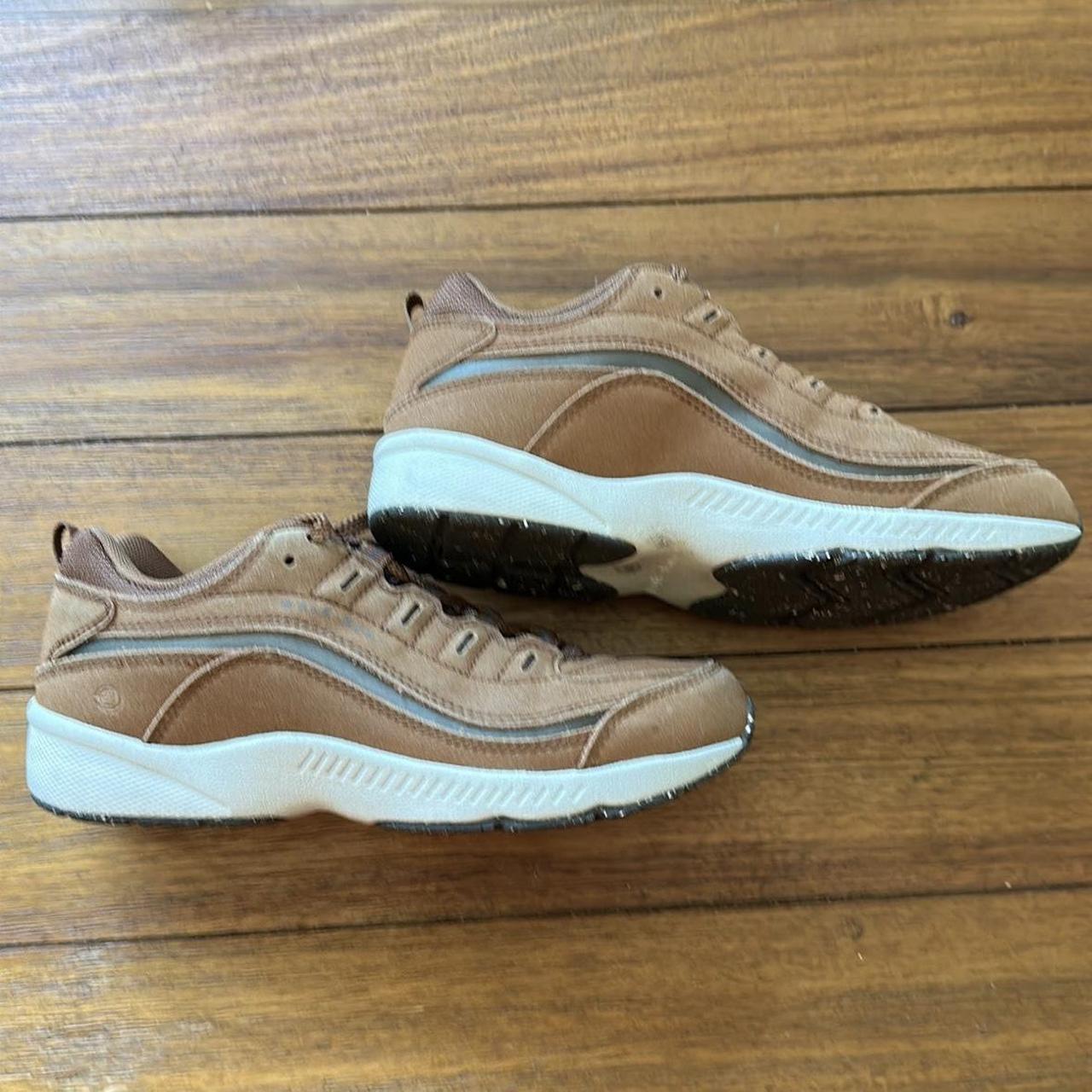 Easy Spirit camel brown athletic shoes. Excellent... - Depop