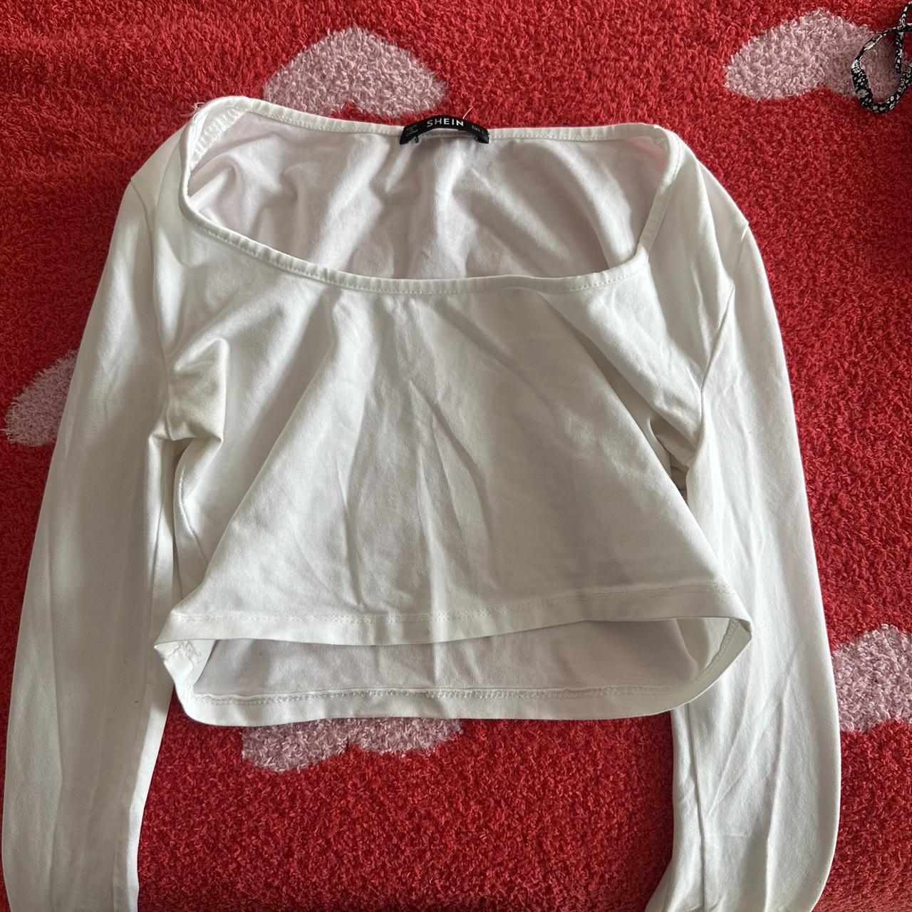 White crop top with a wide neckline - Depop