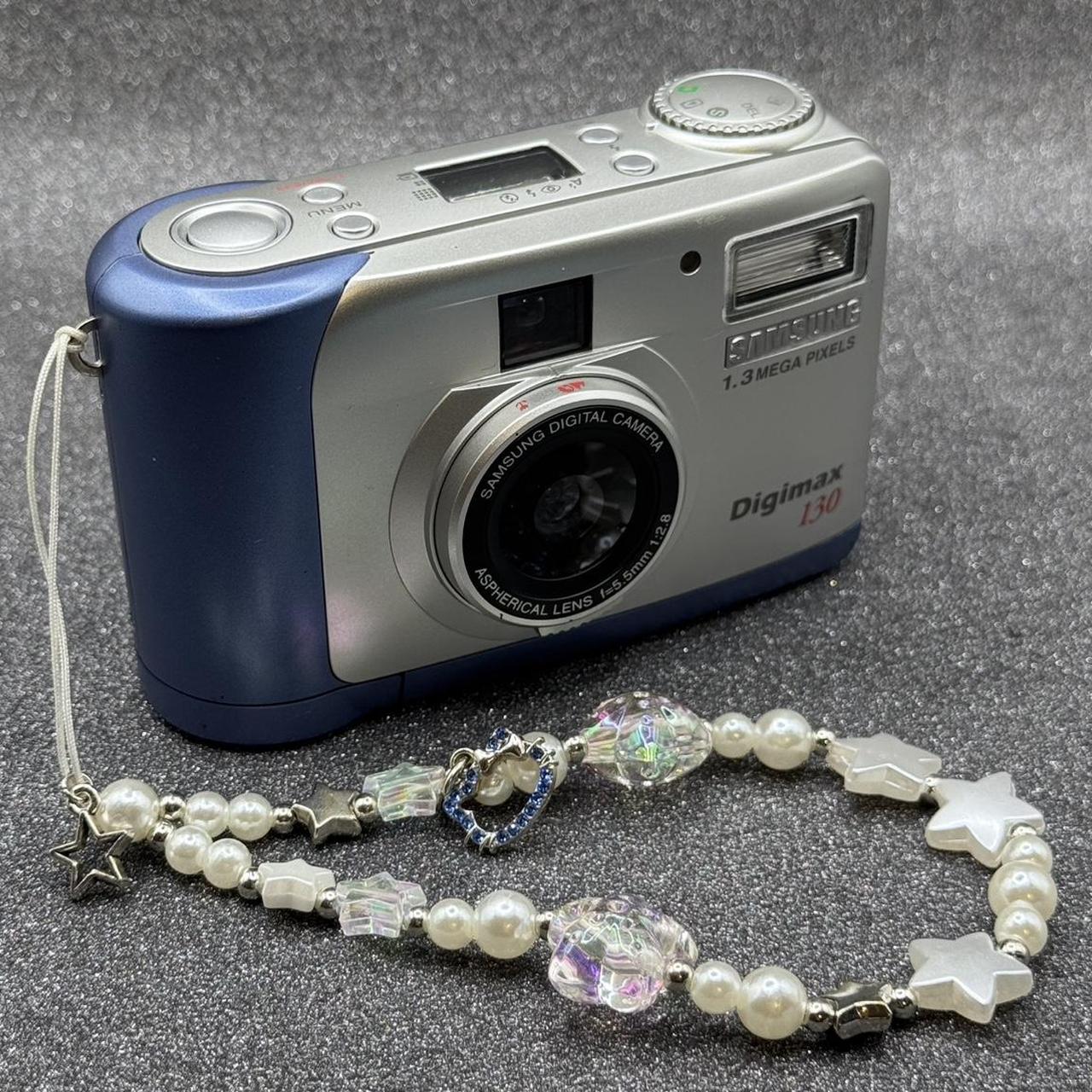 samsung digimax 130 digital camera 📷⭐️💋 𝖎𝖓𝖈𝖑𝖚𝖉𝖊𝖘... - Depop
