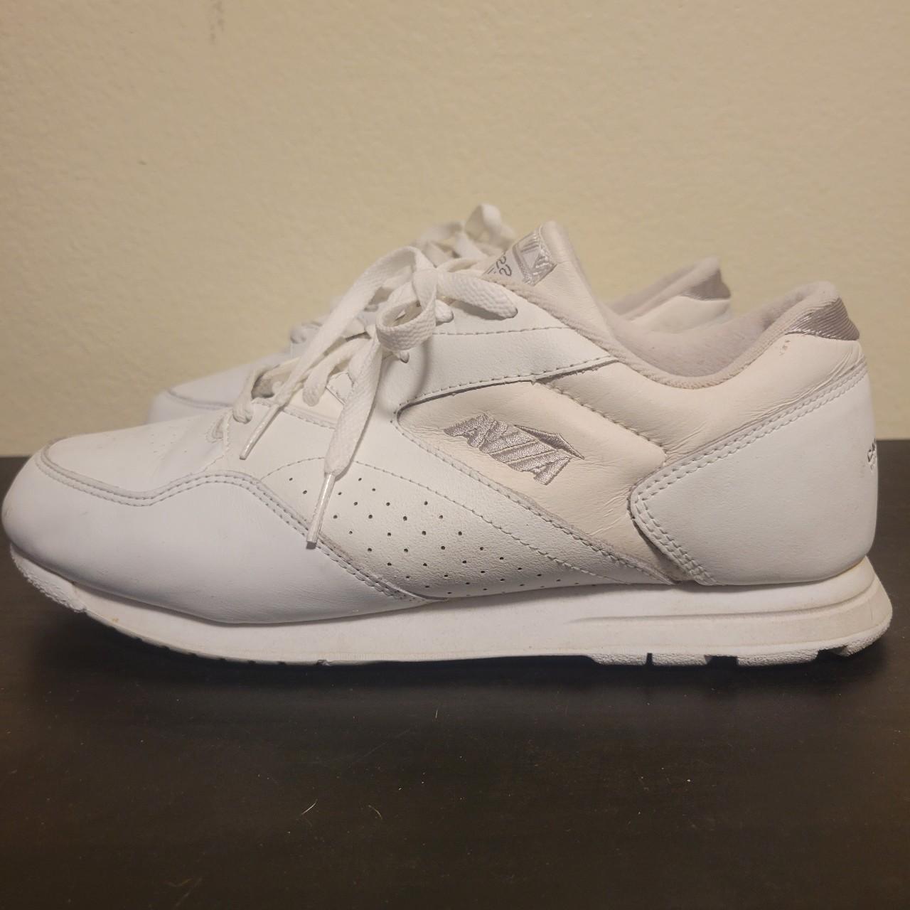 Avia Women’s 322 Plus Walking Shoes White Cantilever... - Depop