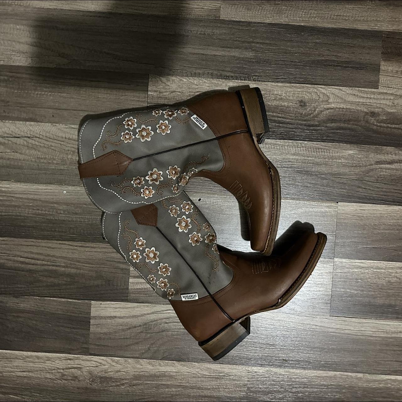 Cowgirl boots, only used once They are in great... - Depop