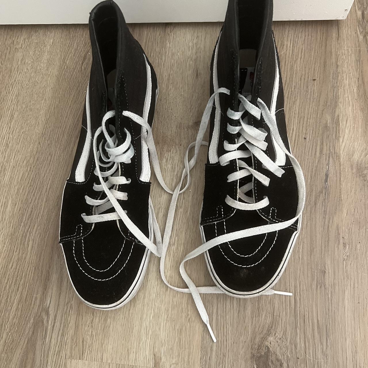 Men’s Vans Size 10 1/2 Hardly worn, a few scuffs... - Depop