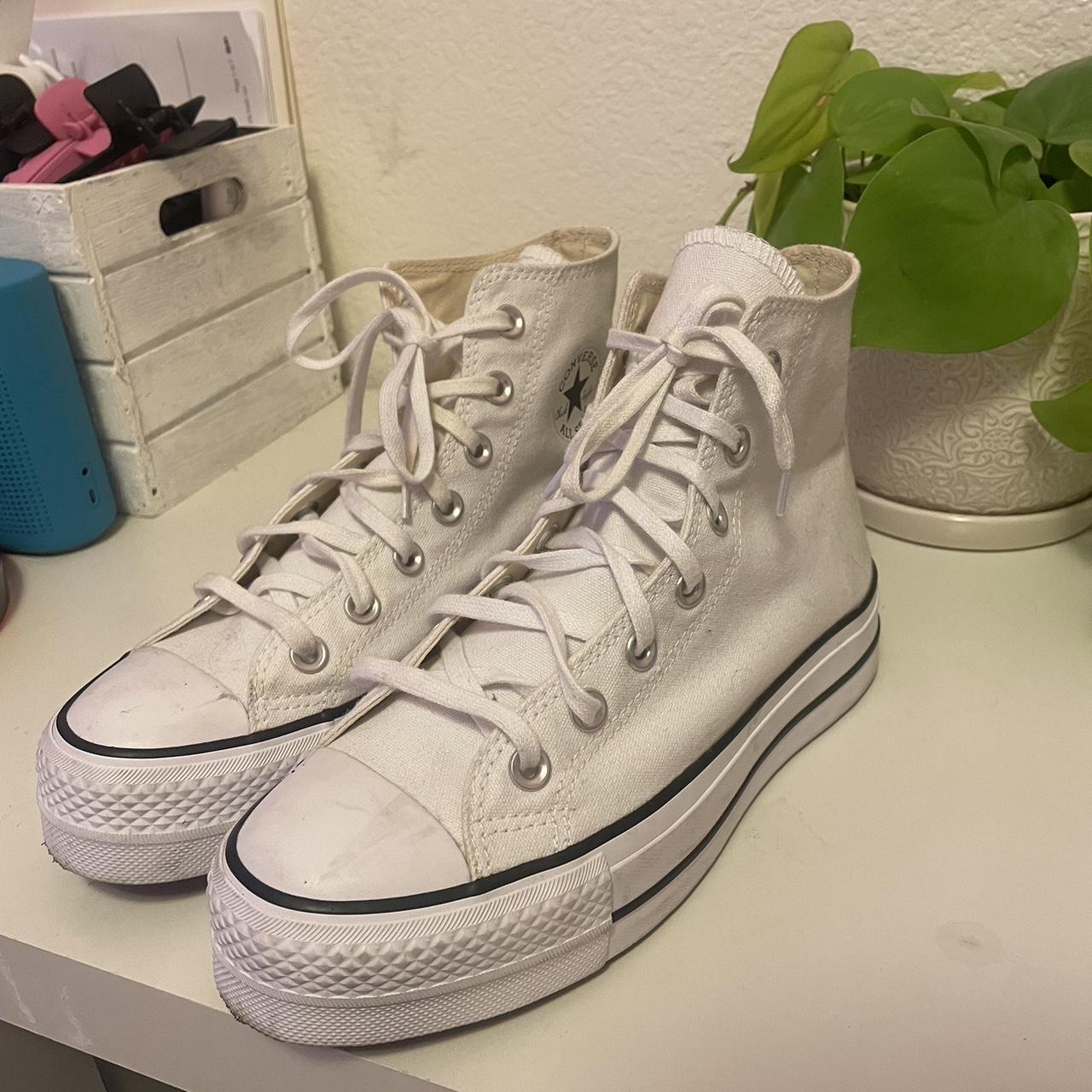 super cute platform converse 🤍 worn around 5 times,... - Depop
