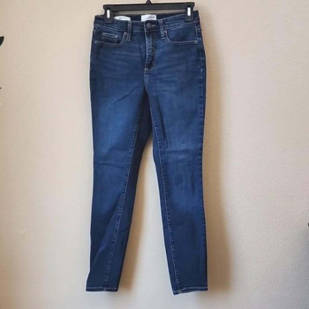Universal Thread High Rise Skinny Jeans Size... - Depop