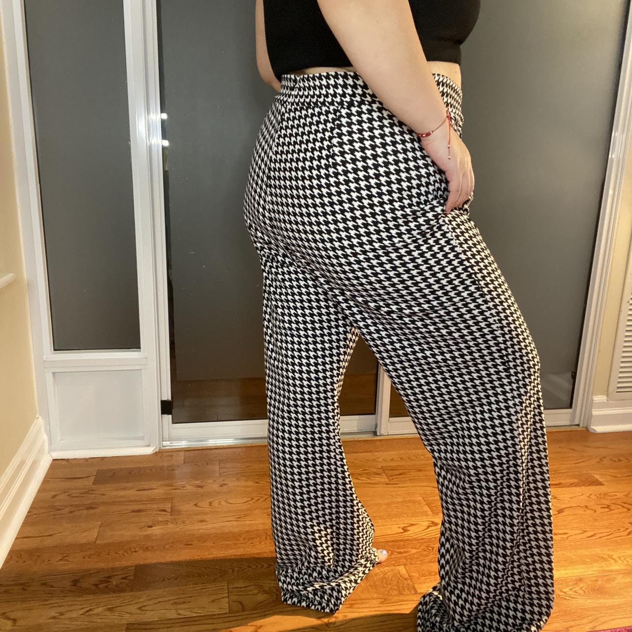 🌞 STYLE: black and white houndstooth wide leg pants,... | Depop
