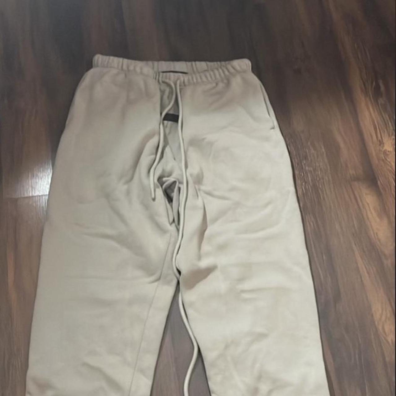 essential sweats wore once size small - Depop