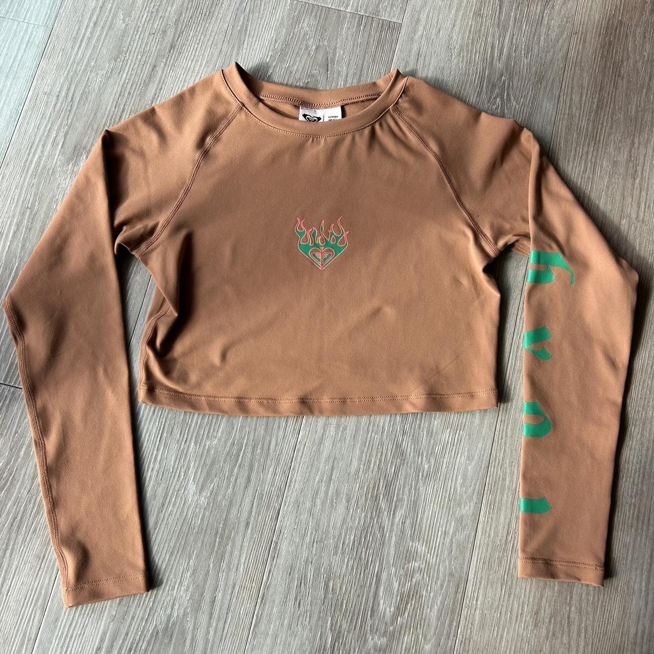 Roxy smooth crop top. can be worn as streetwear &... - Depop