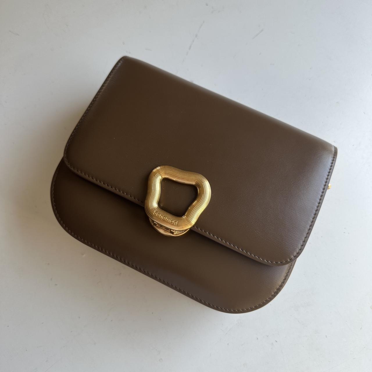 Songmont medium Reset Tofu Bag (Brand New with Dust... - Depop