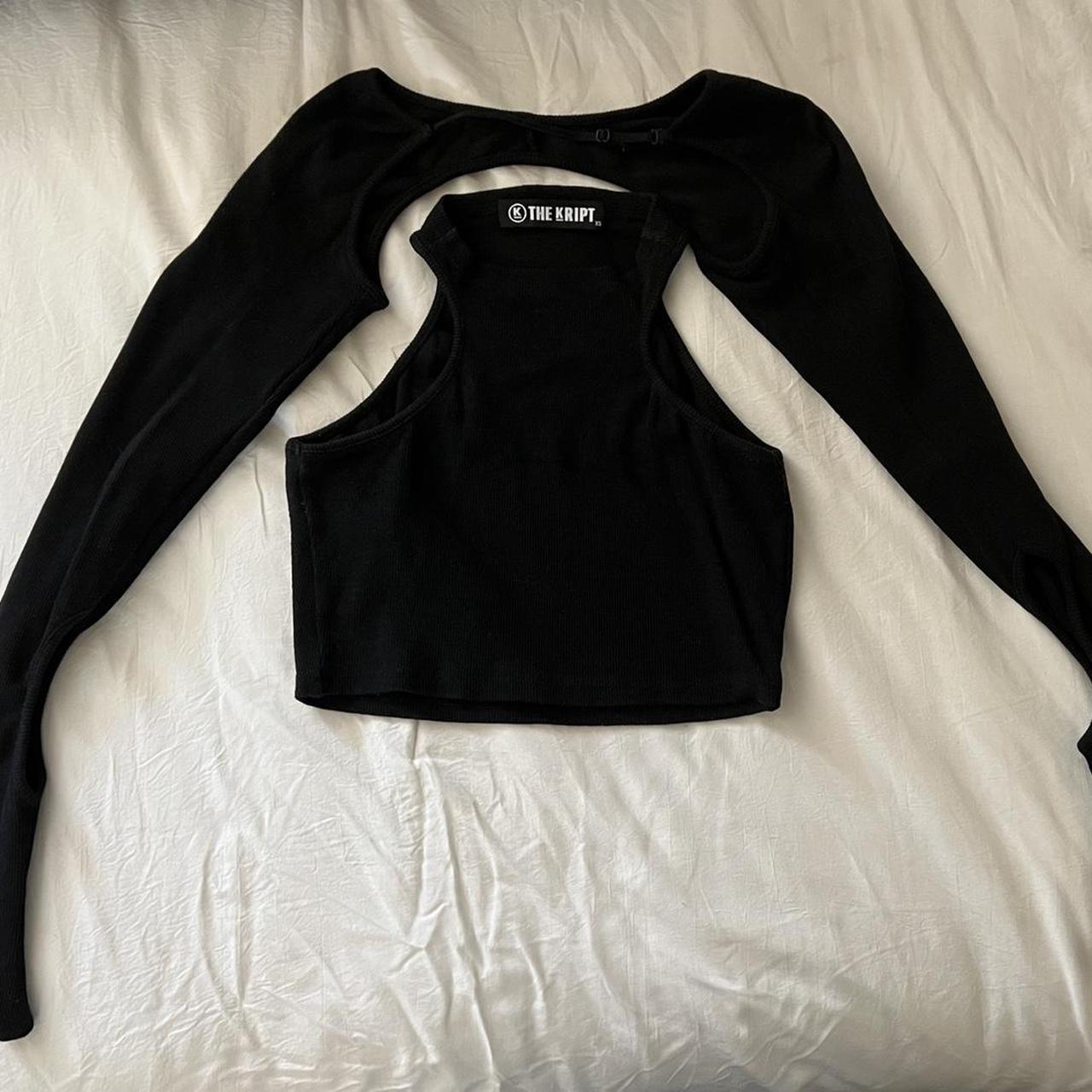 The Kript Women's Black Crop-top | Depop