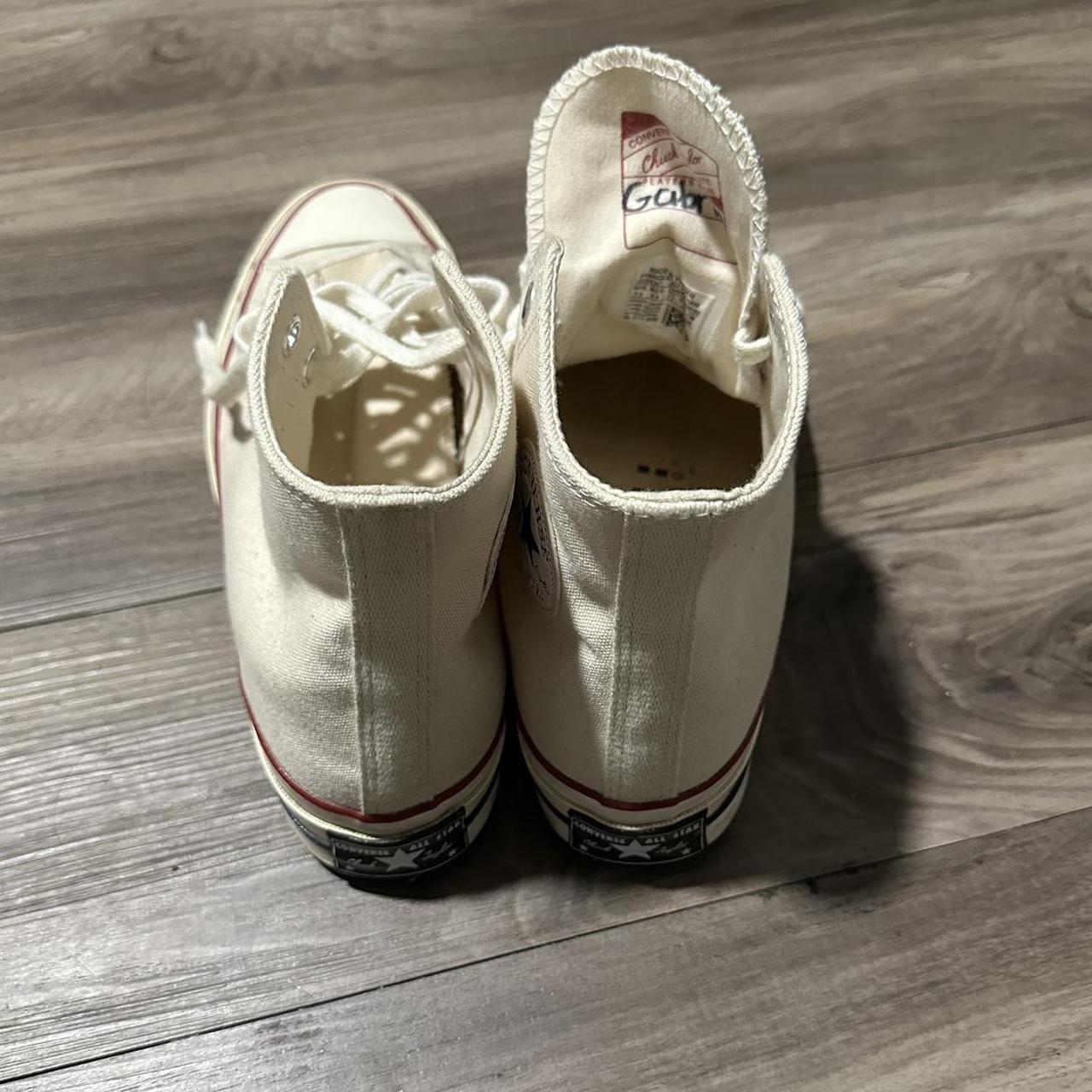 Converse Men's Cream and Black Trainers | Depop