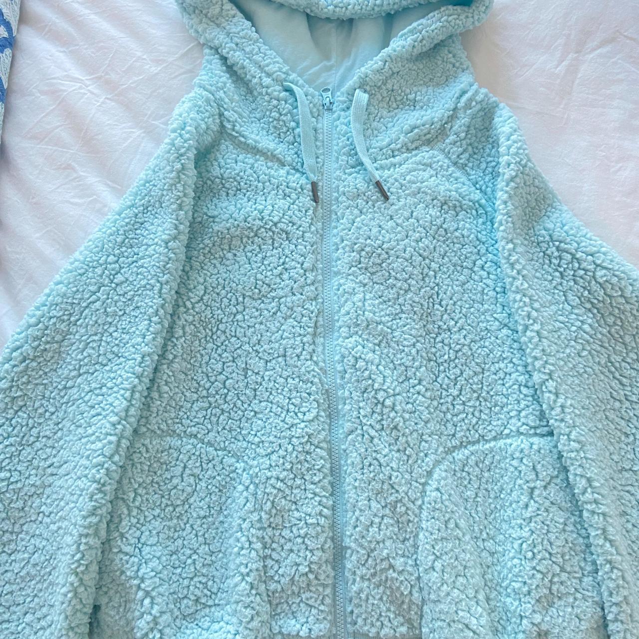 Blue Sherpa zip up // great everyday peice - Depop