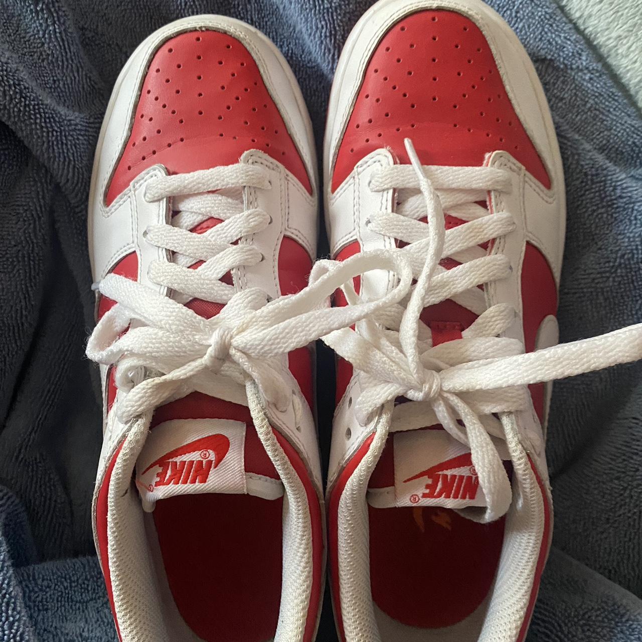 Nike Men's Red and White Trainers | Depop