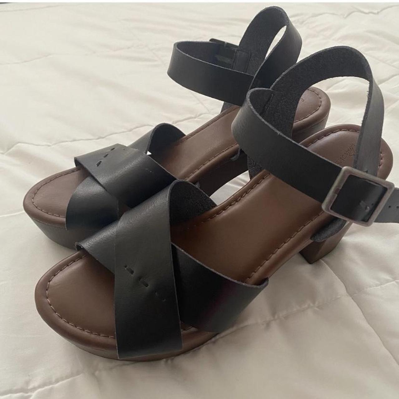 Universal thread wooden clog heels Doing a closet... - Depop