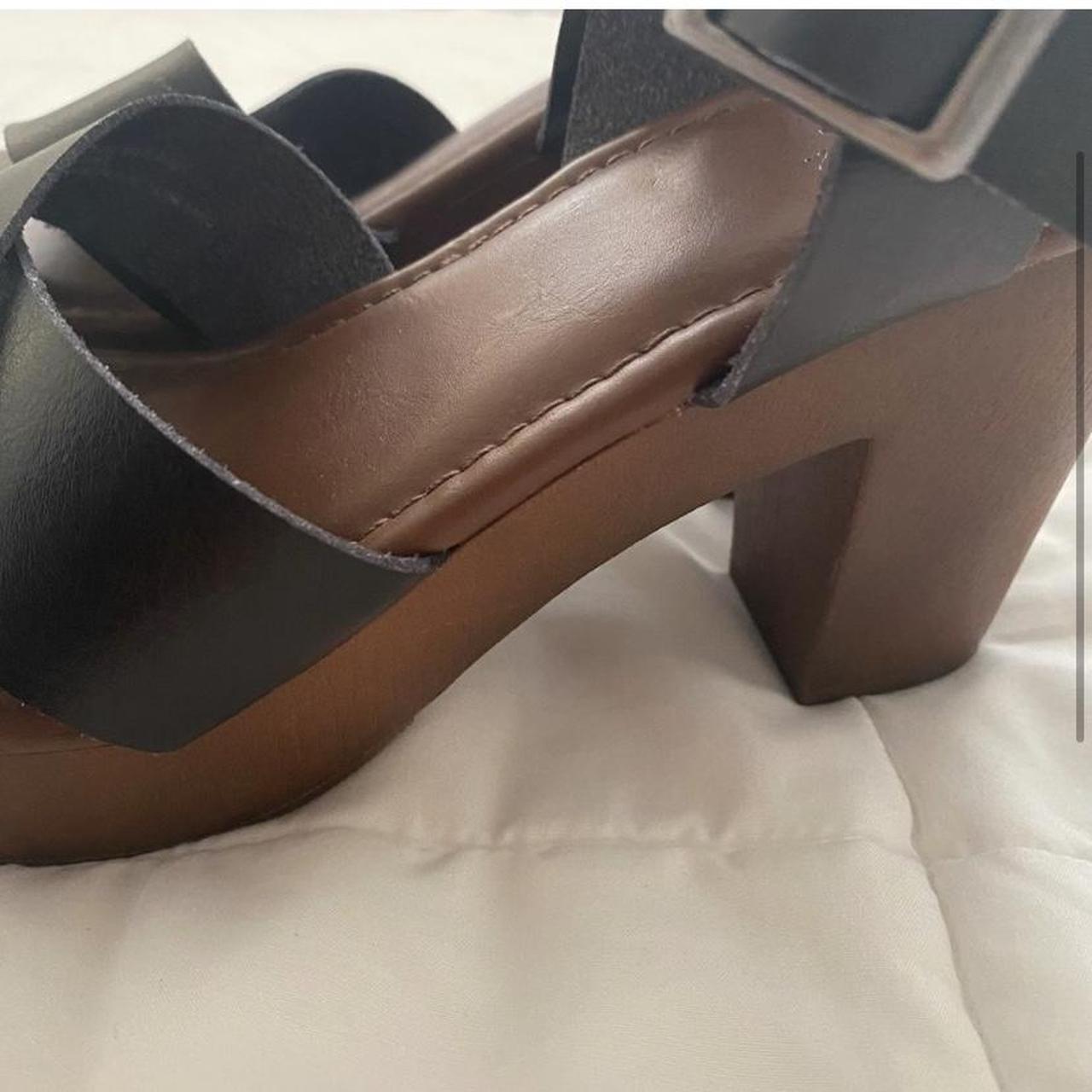 Universal thread wooden clog heels Doing a closet... - Depop
