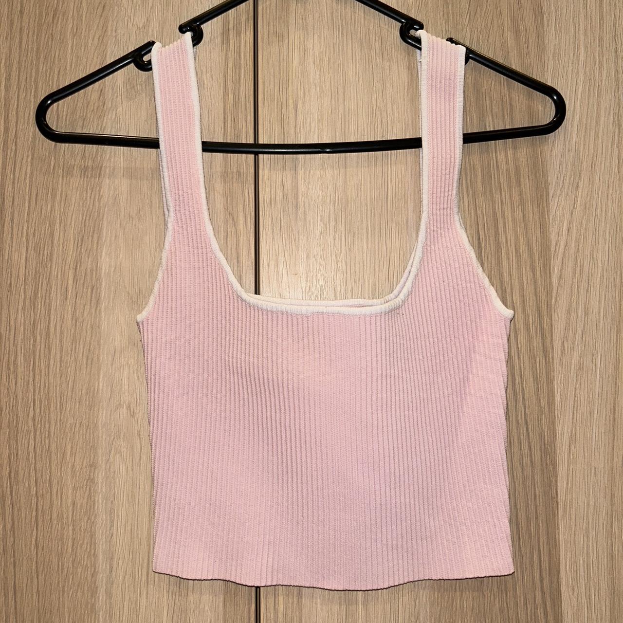 Glassons light pink crop top - Depop