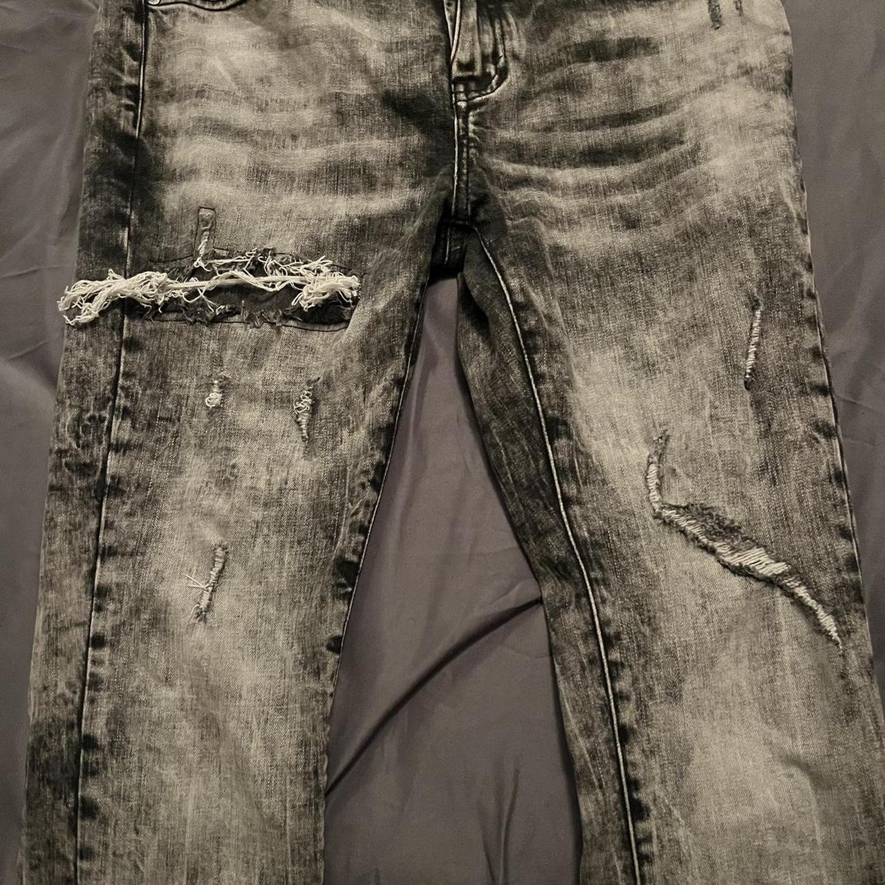 Black and grey distressed denim jeans #grungevibes - Depop
