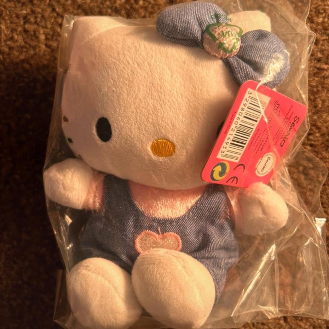 New Hello kitty collector plushie - Depop