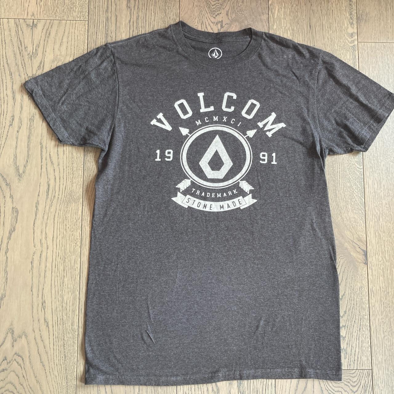 Retro Vintage Graphic Volcom Tee Tag Size M see... - Depop