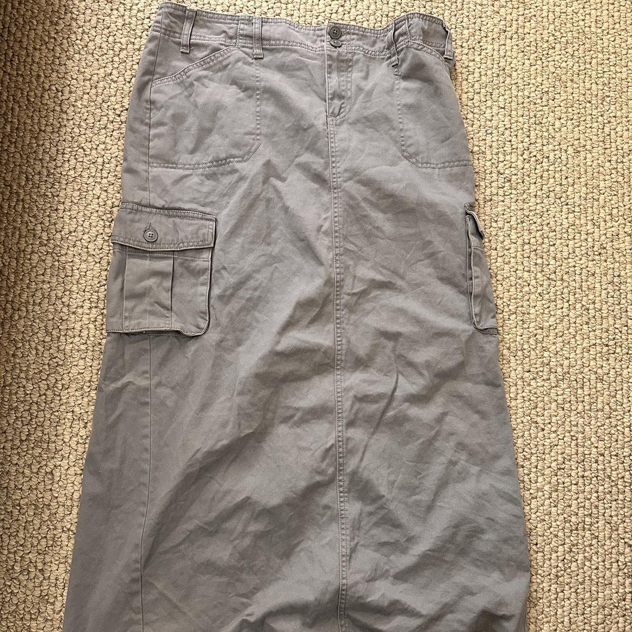 supre cargo maxi skirt size 14 in really good... - Depop