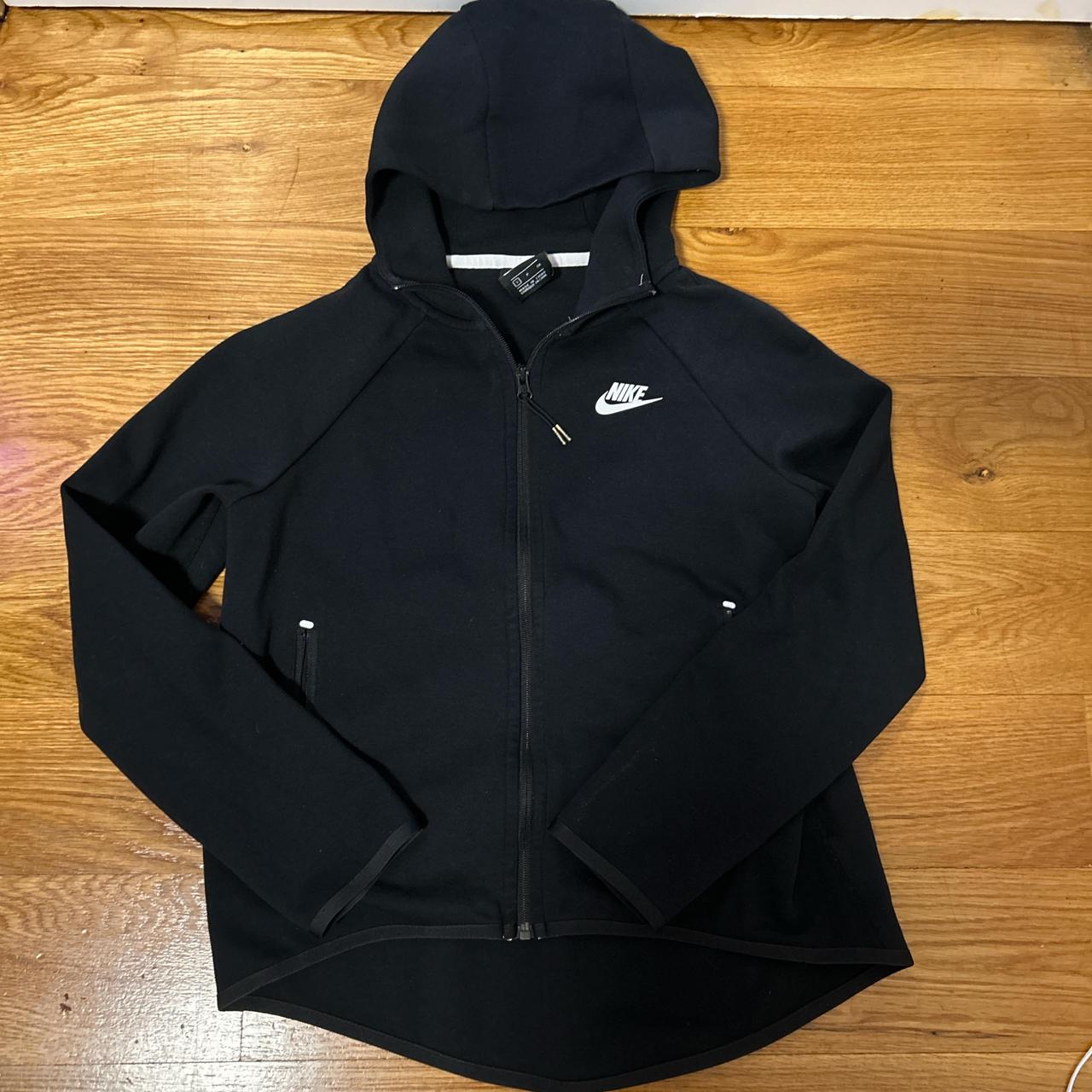 Authentic women’s small Nike tech sweater Dm before... - Depop