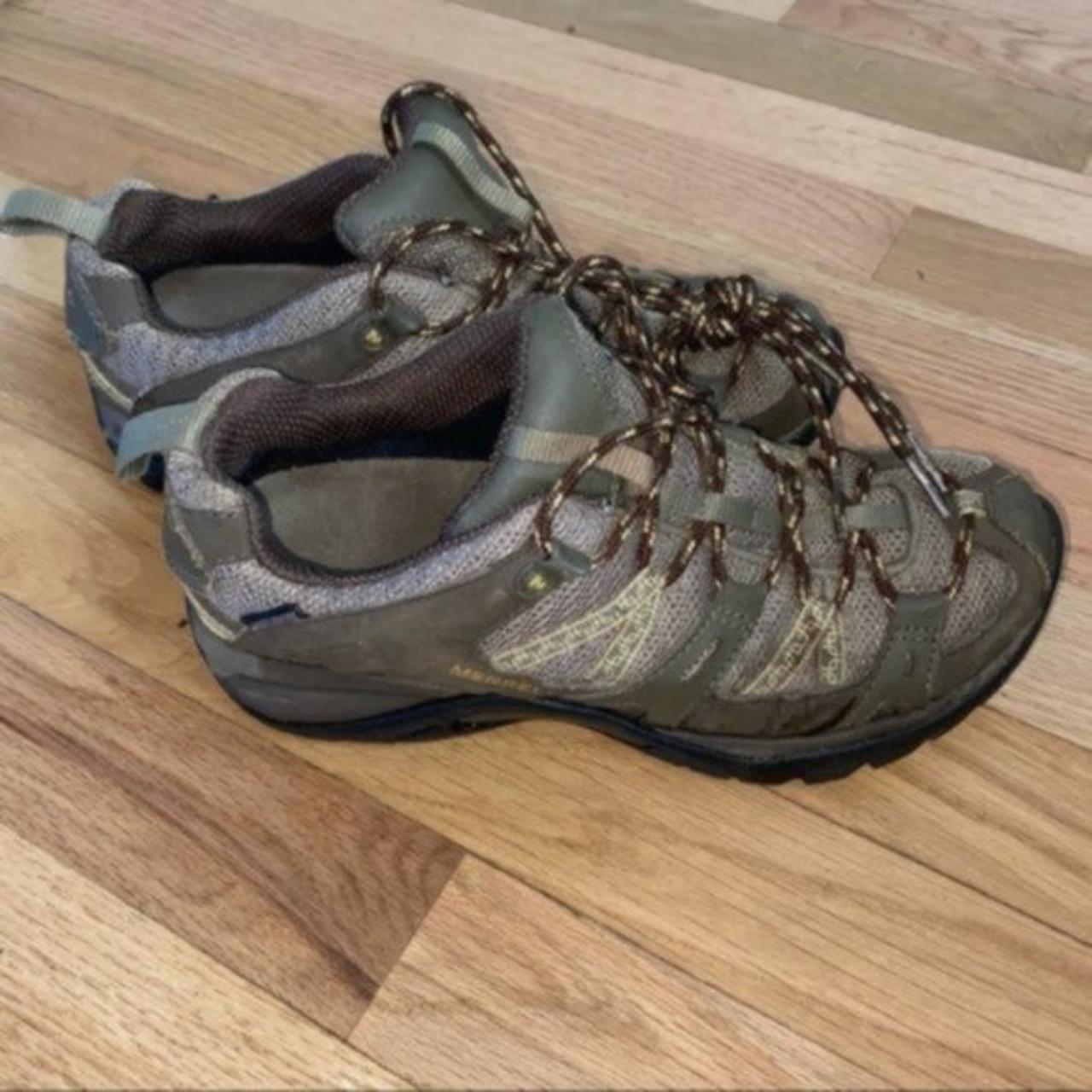 Merrill Hiking Boots Instagram: exploredthrifts - Depop