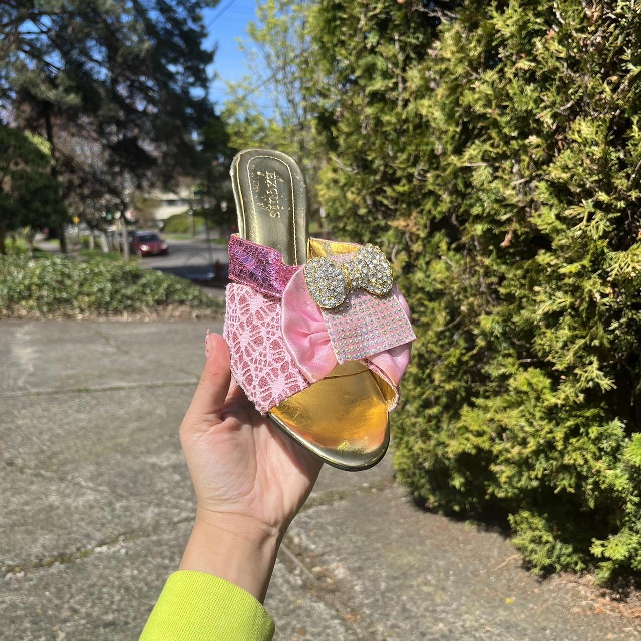 Metallic Gold & Pink princess heels women’s size 9... - Depop