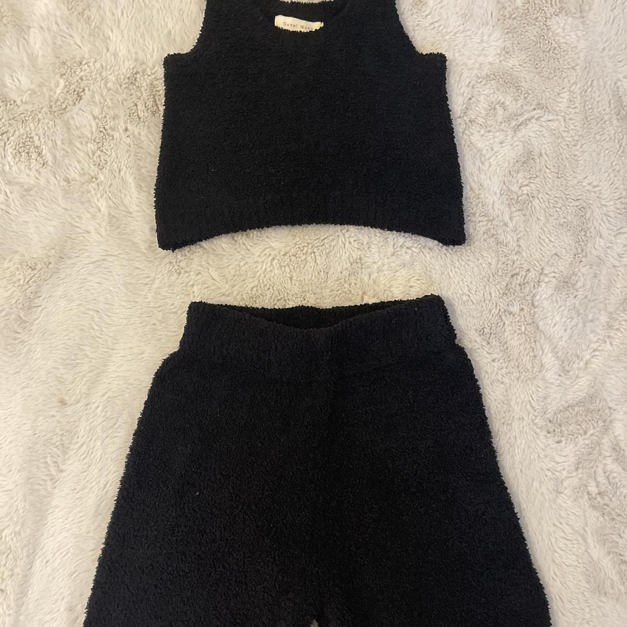 🤍 TWO PIECE SKIMS DUPE FUZZY SET 🤍 in great... - Depop