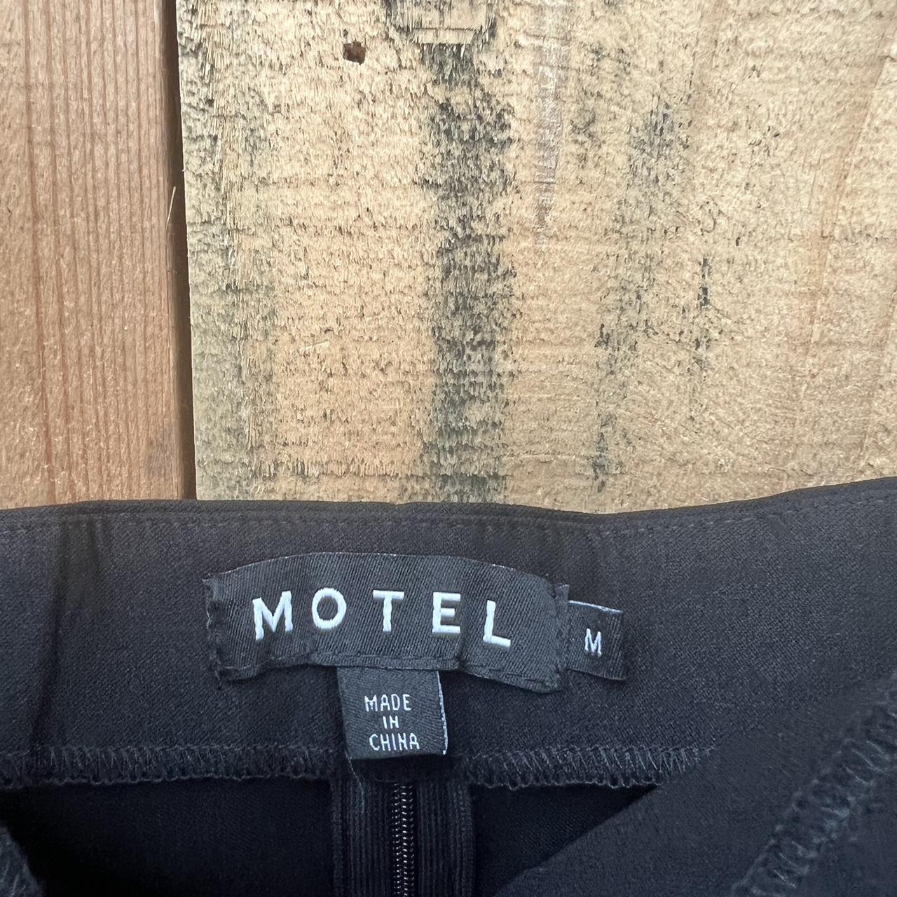 Motel Women's Crop-top | Depop