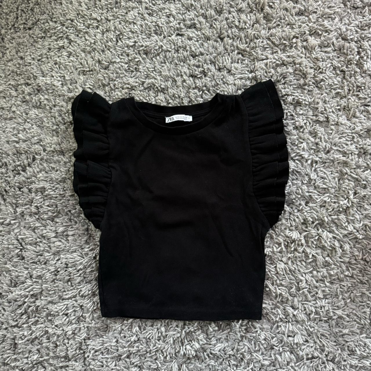zara ruffle ribbed shirt size m - Depop