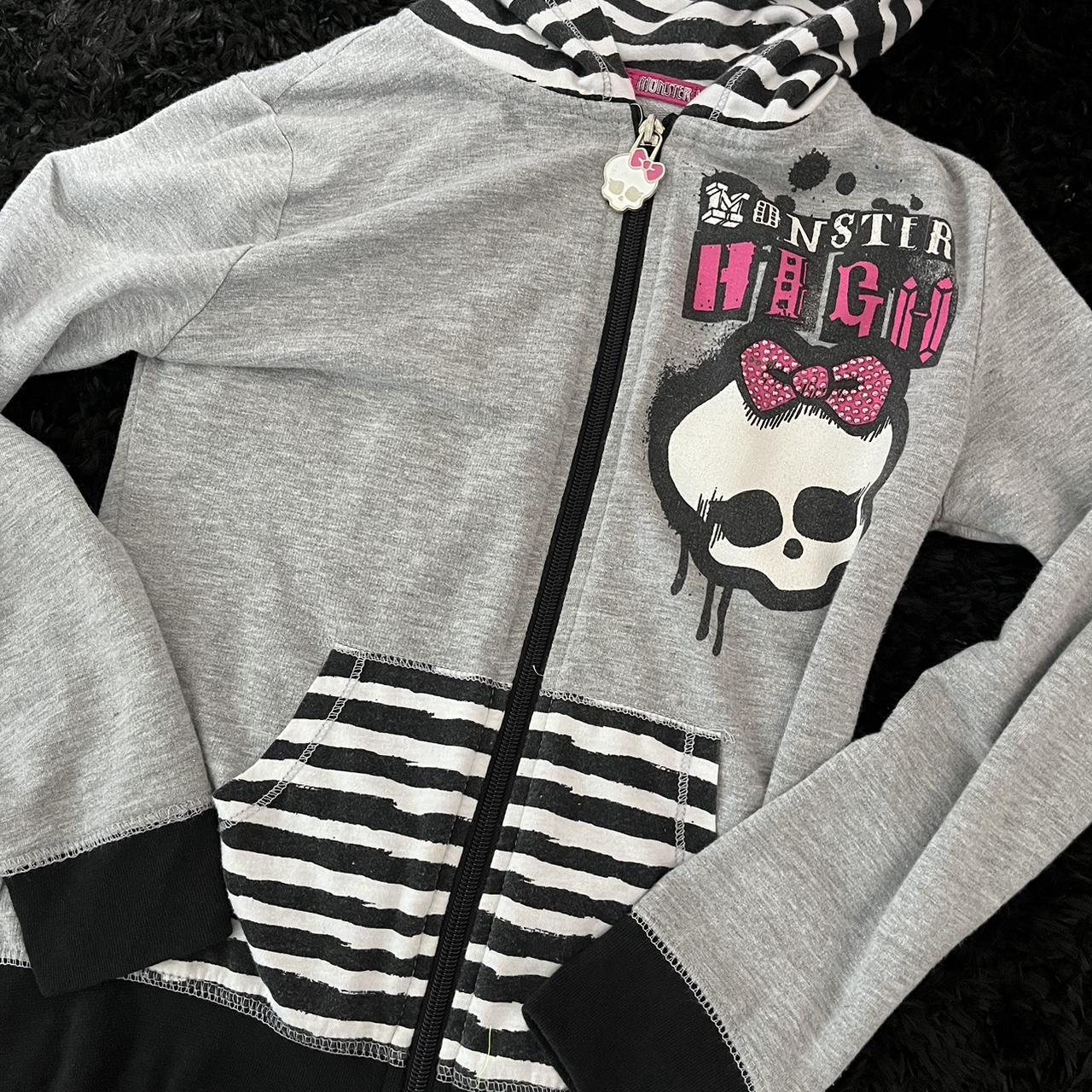 Super cute monster high jacket No flaws Size m in... - Depop