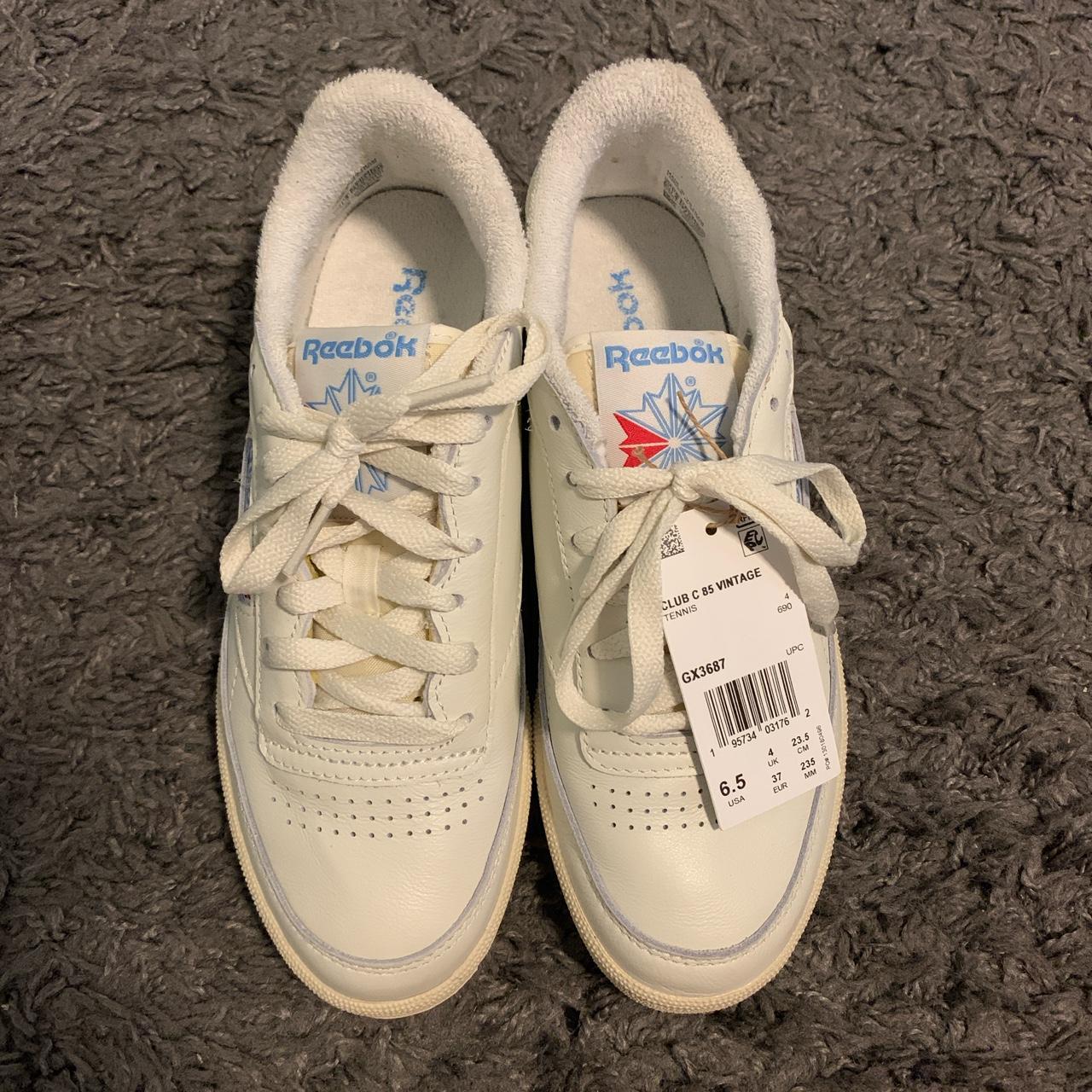 Reebok Women's White and Cream Trainers | Depop