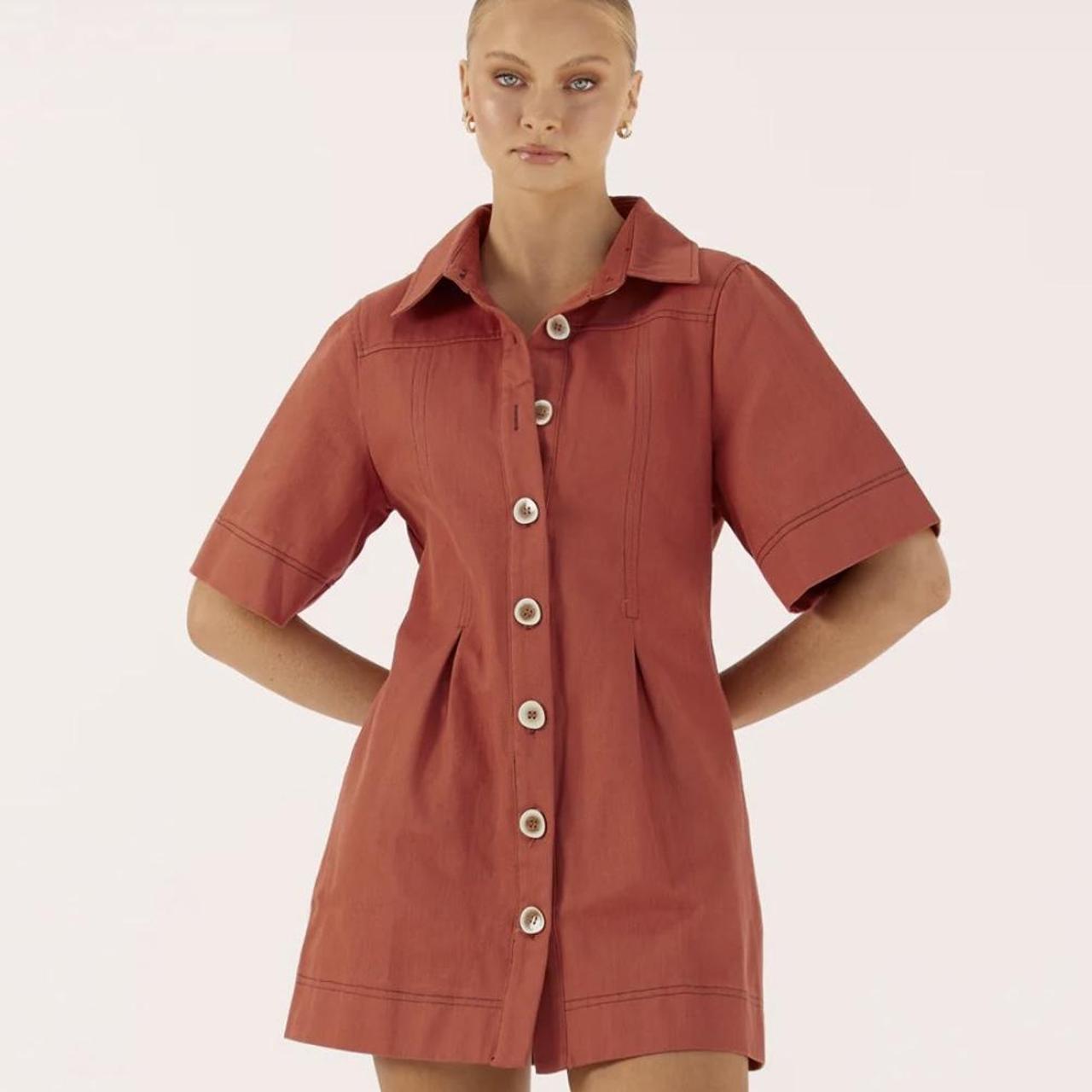 Runway scout red denim dress Size XL, is a smaller... - Depop